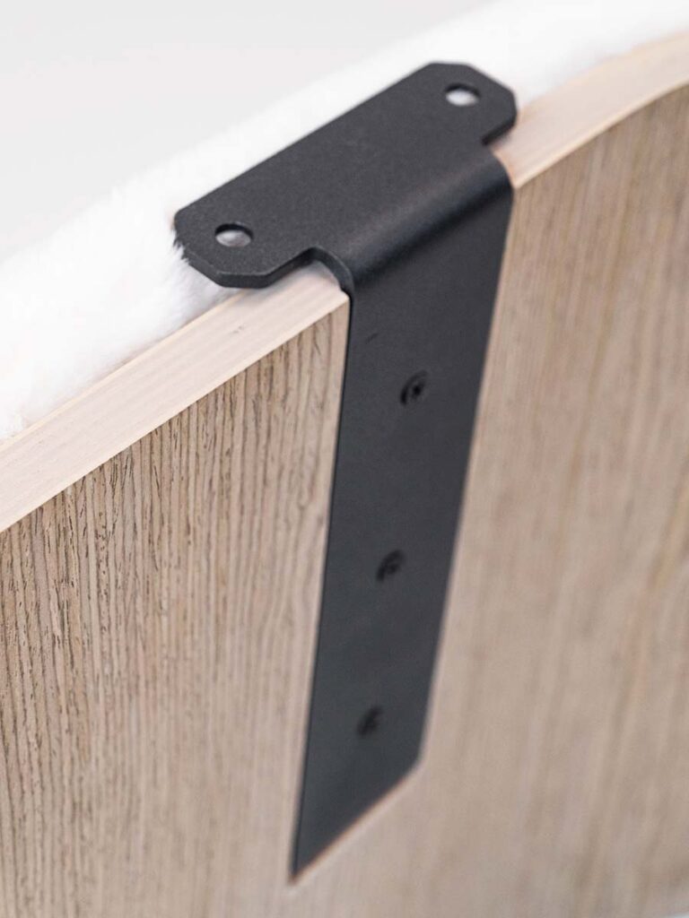 Cat Shelves Wave 70 - Petrebels