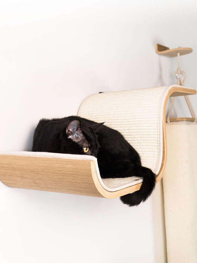 Arbre à chat Mural Scratch 70 - Petrebels